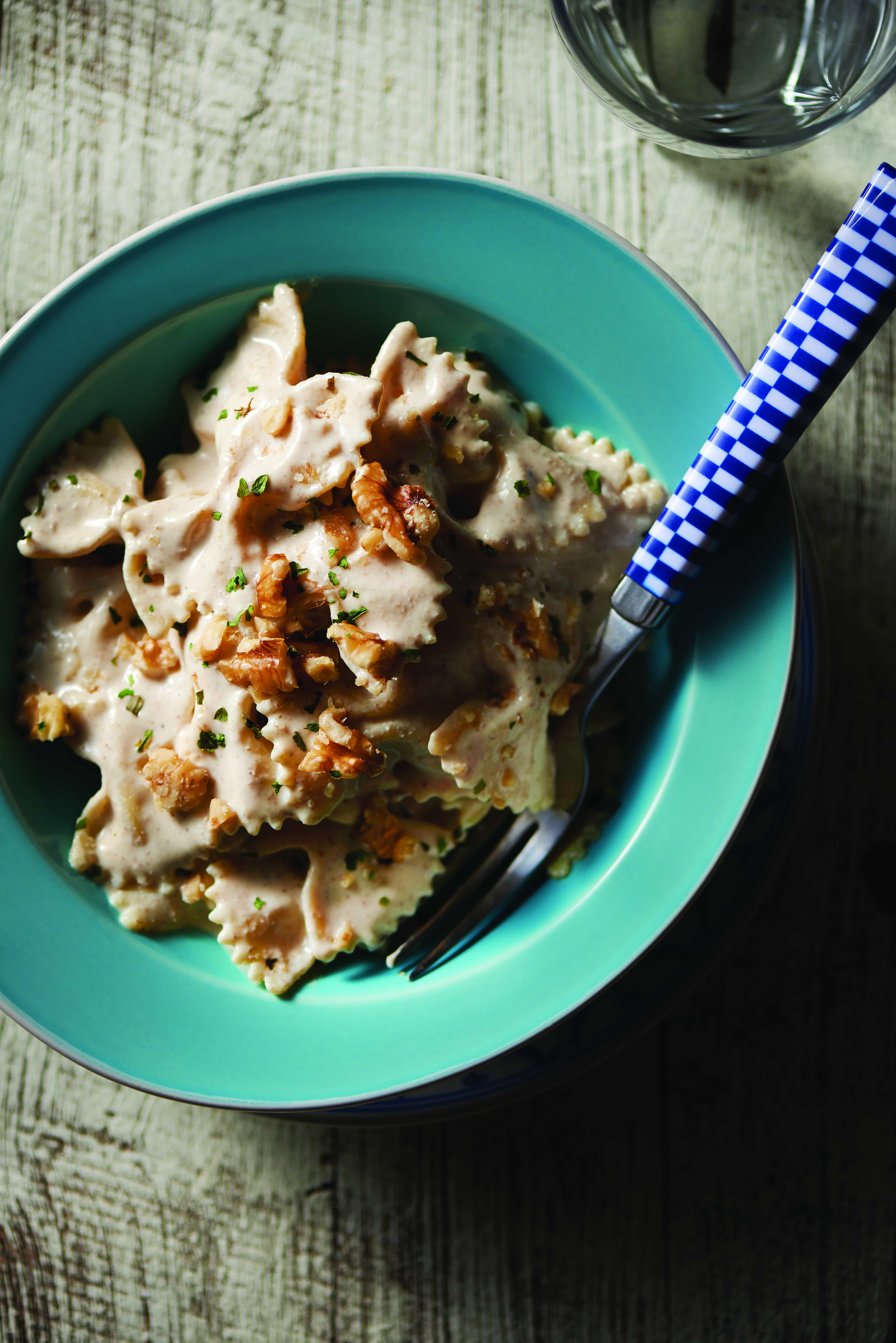 Pasta with Walnut Sauce - California Walnuts