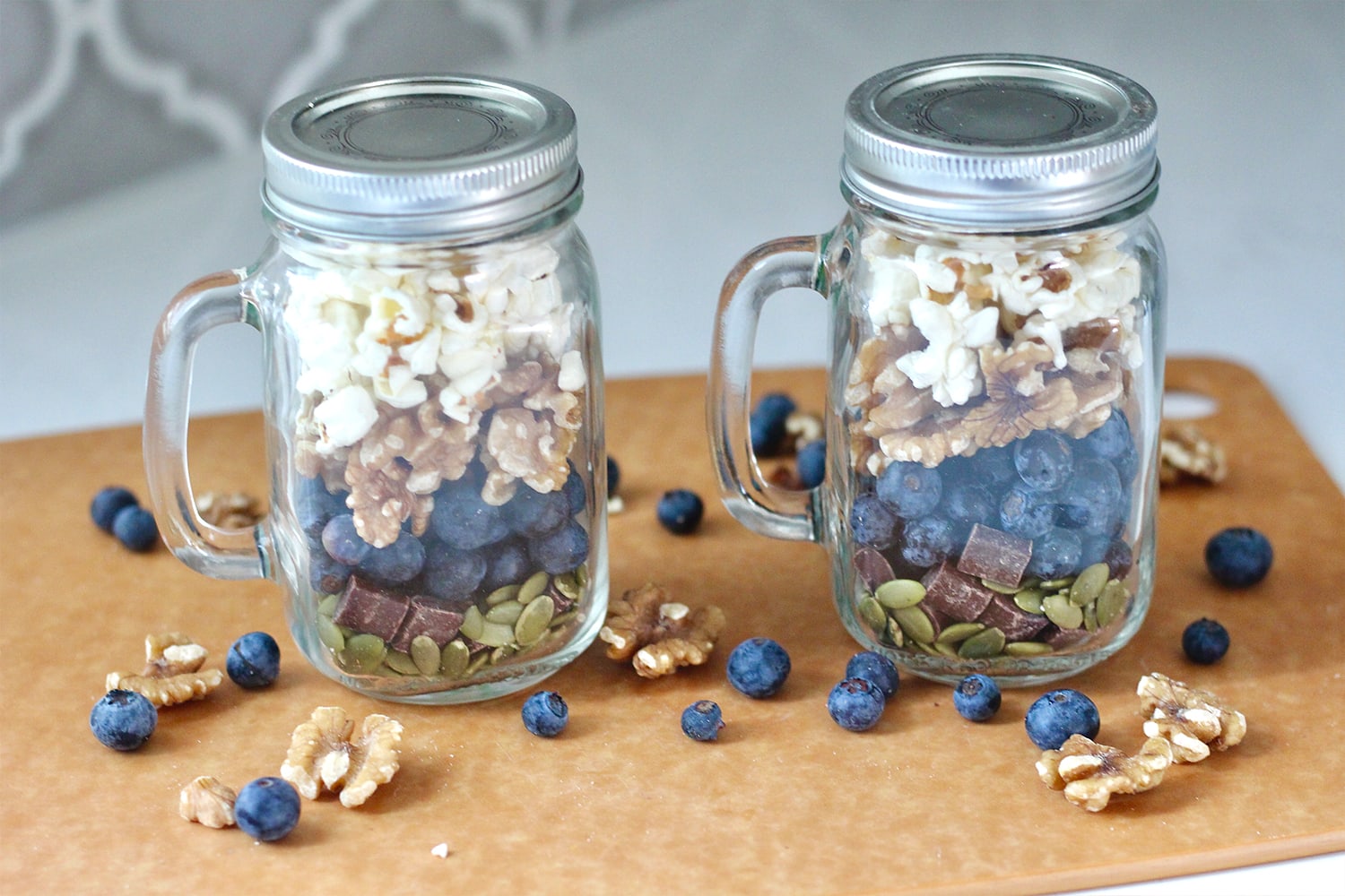 Blueberry and Walnut Snack Mix - California Walnuts