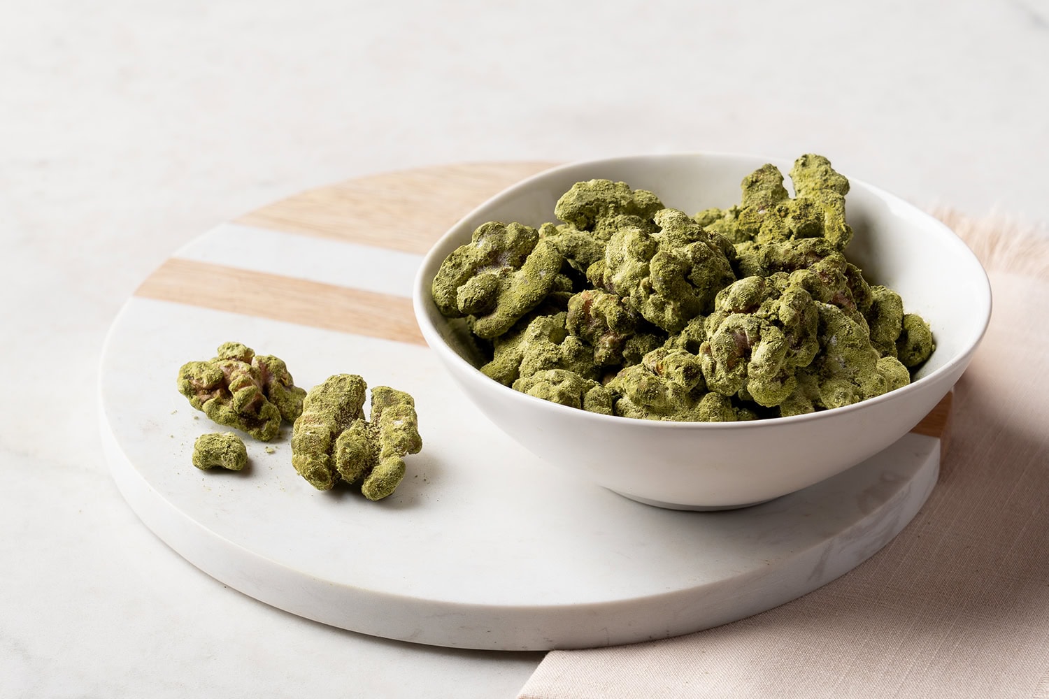 Vanilla Matcha Walnuts - California Walnuts